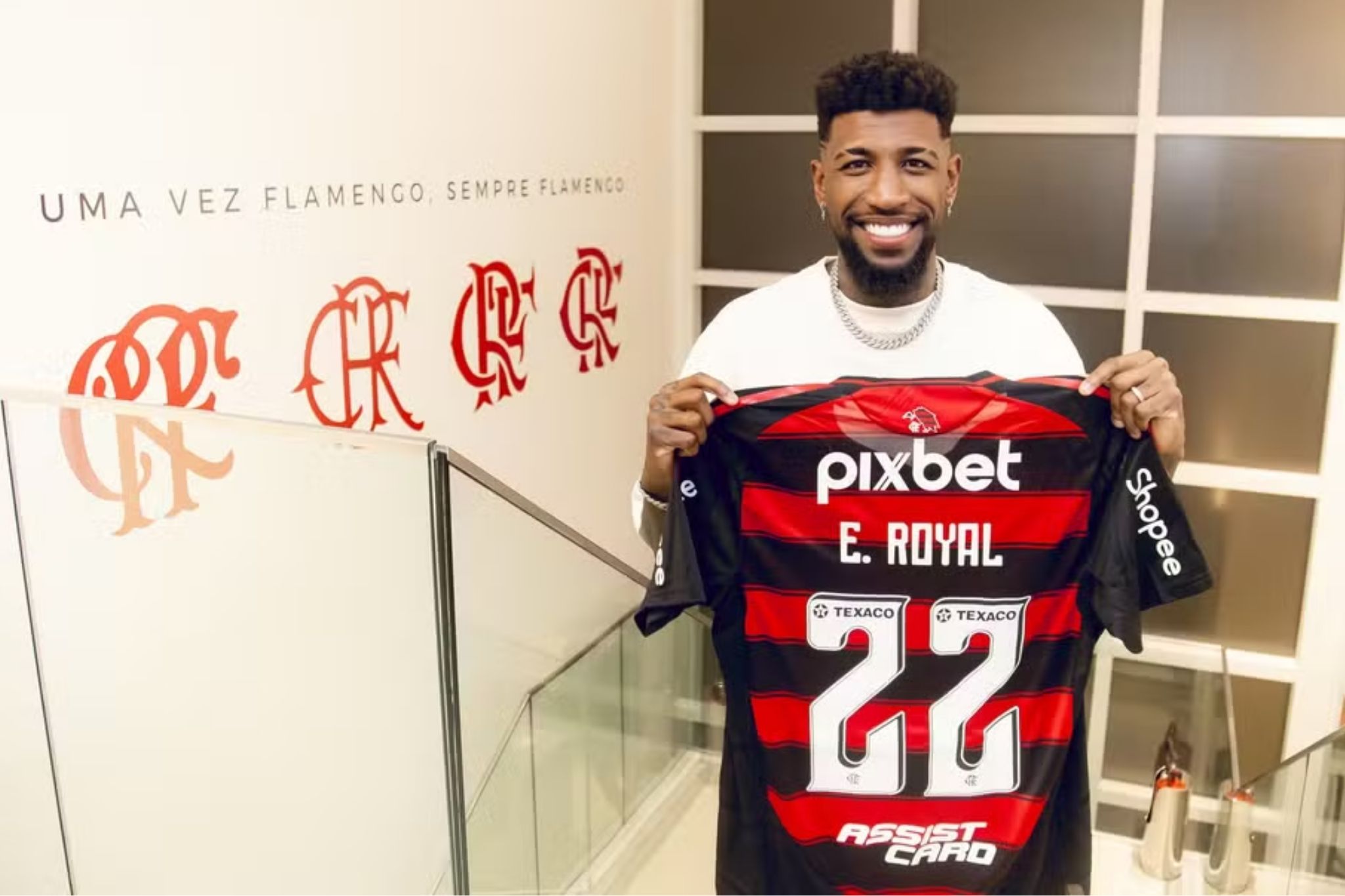 "Sempre fui, só não sabia", Emerson Royal faz revelação importante ao ...