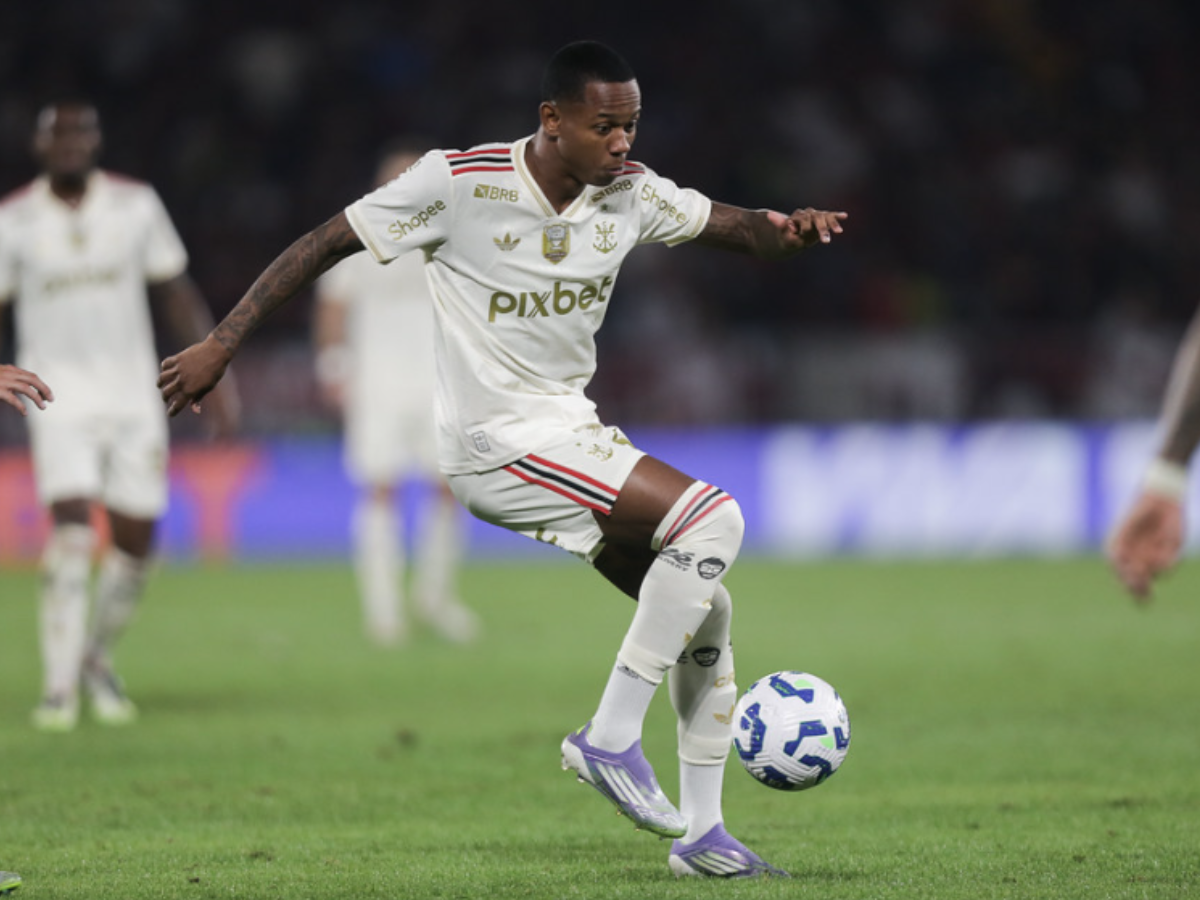 Filipe Luís é sincero sobre postura de Wallace Yan no Flamengo ...